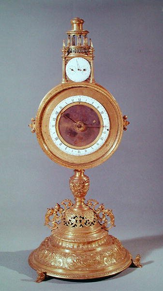 monstrance clock