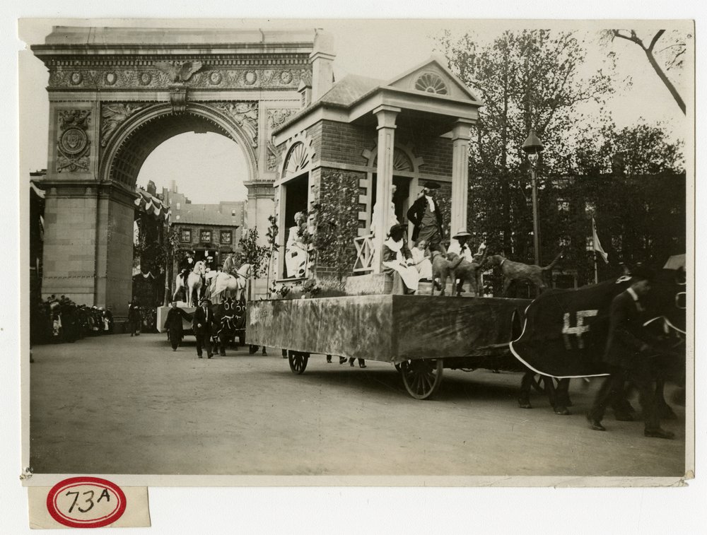 Historical Parade Colonial Home Float No 27