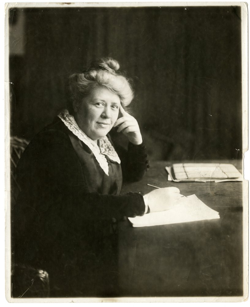 Jane Martin, advertiser, c.1905-20 by Jessie Tarbox Beals