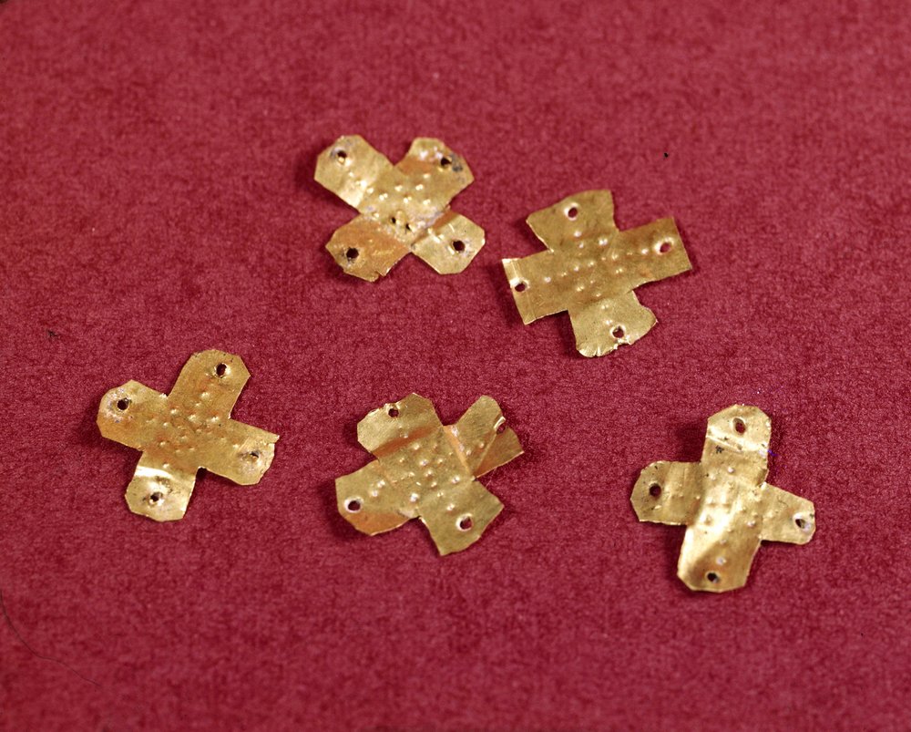 Merovingian Art: Small Crosses in Gold