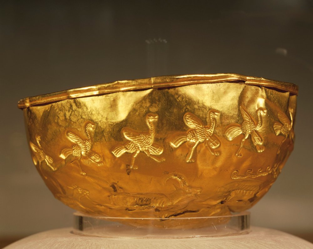 Gold cup, Scythian (7th century BC) by Scythian