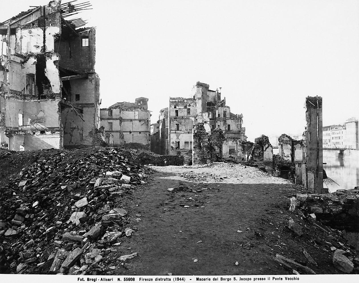 World War II: Damage caused by the bombing in Borgo San Jacopo at the ...