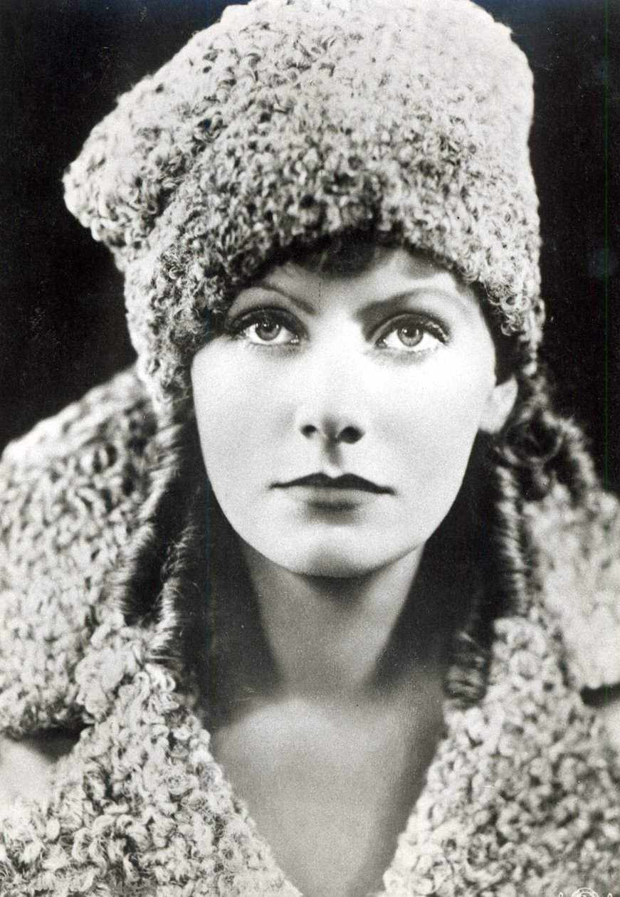 Greta Garbo in the role of Anna Karenina