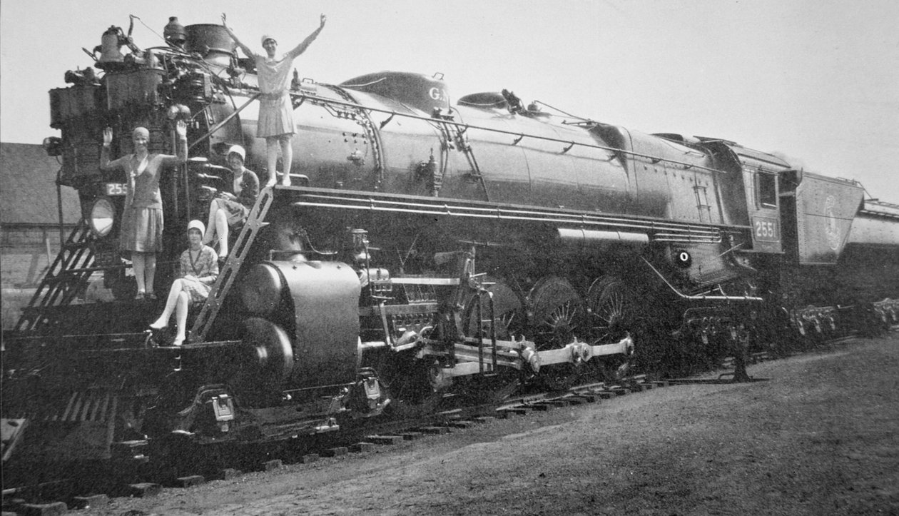 A 4-8-4 class S-1 locomotive built by Baldwin for the 'Empire Builder' train of the Great ...