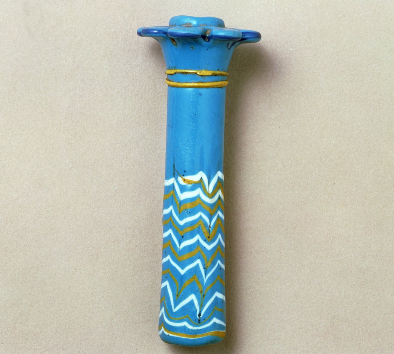 Palm column kohl flask, from Amarna, New Kingdom (detail)