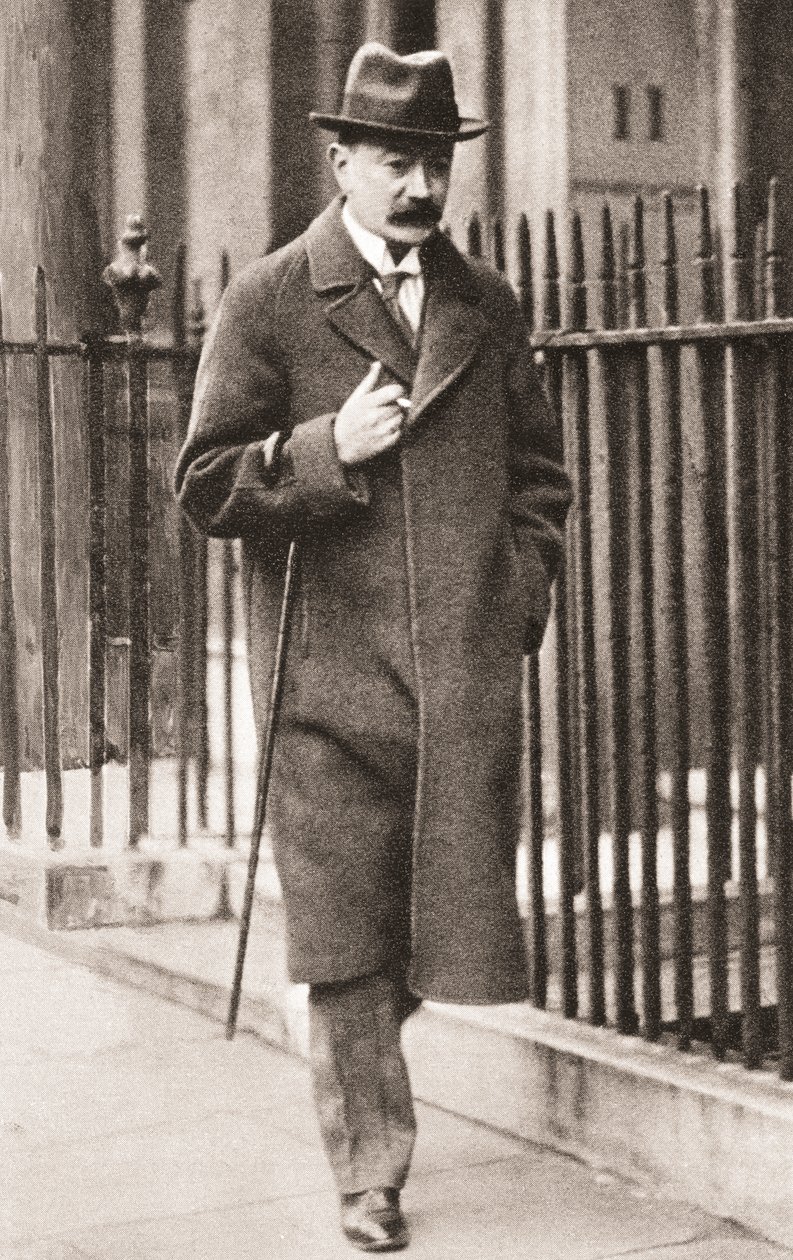 Sir Graeme Thomson, from The Illustrated War News, 1915