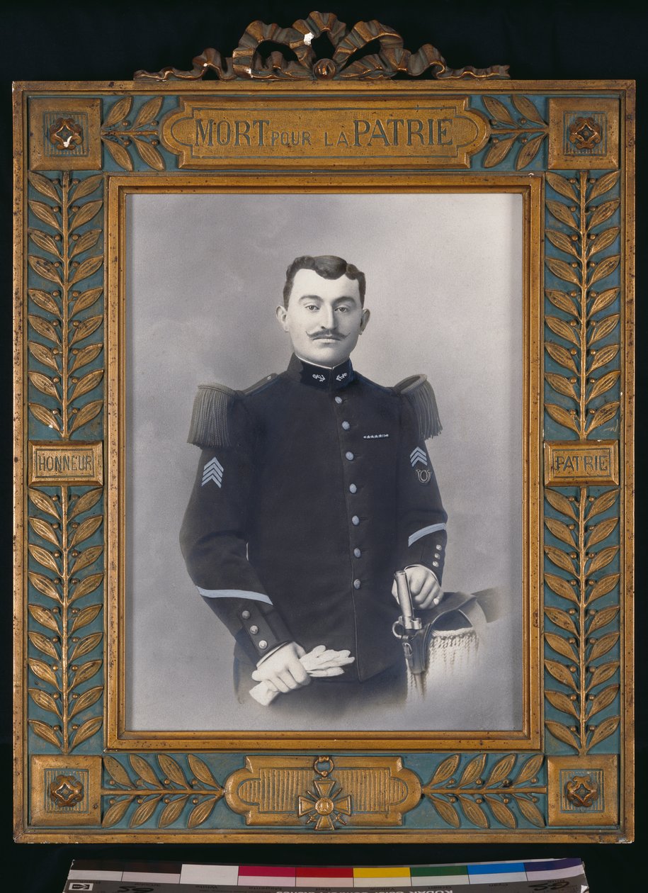 Portrait of a sergeant from the Colonial Infantry