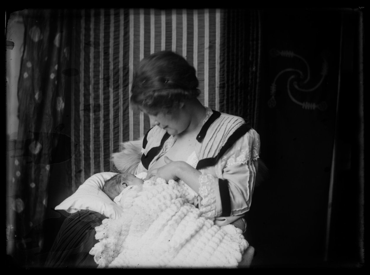 Anni Simberg Nursing Tom in the Studio Home on Luotsikatu