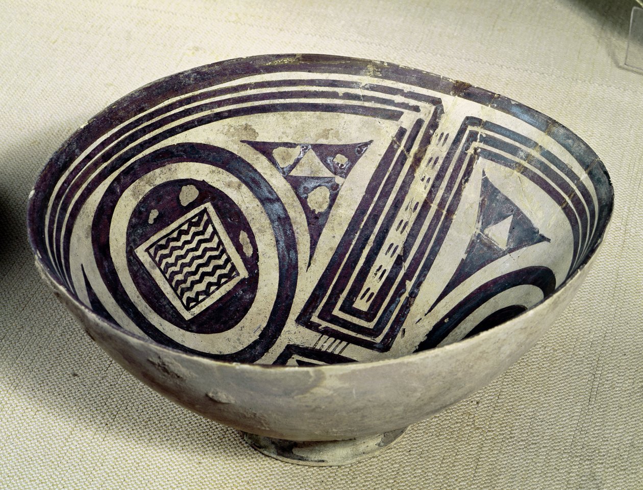Bowl decorated with a geometric pattern, Style I, from Susa, Iran, 3100 ...