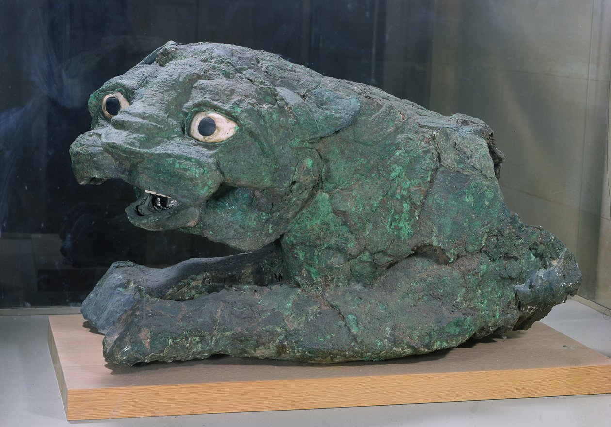 Gate guardian in the form of a lion, from the Temple of Dagan in Mari ...