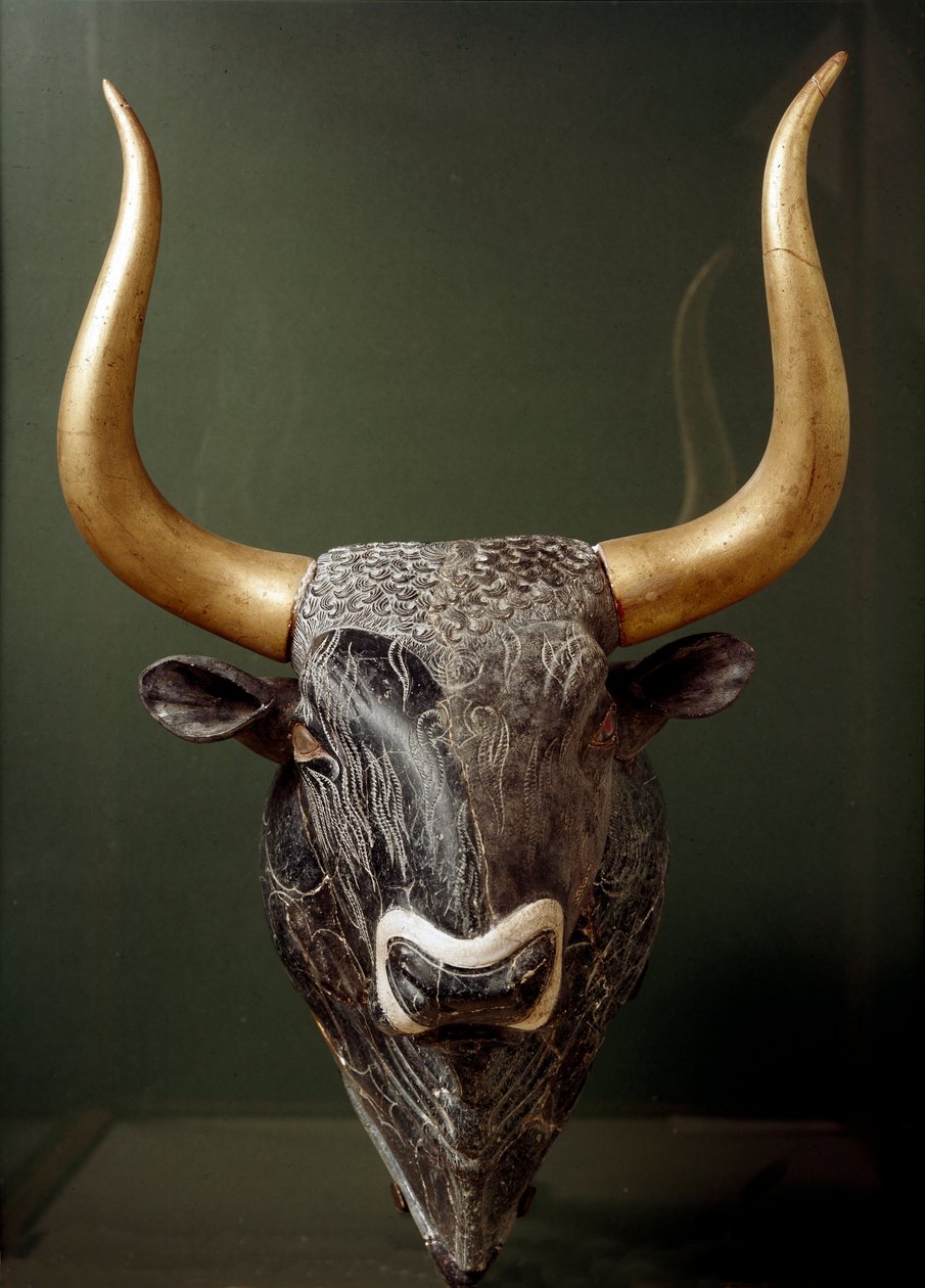 Minoan art: bull's head rhyton from the Little Palace of Knossos, Crete