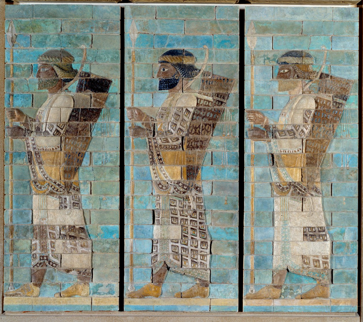 Persian Archers Dressed In Richly Decorative Excavated From The Palace