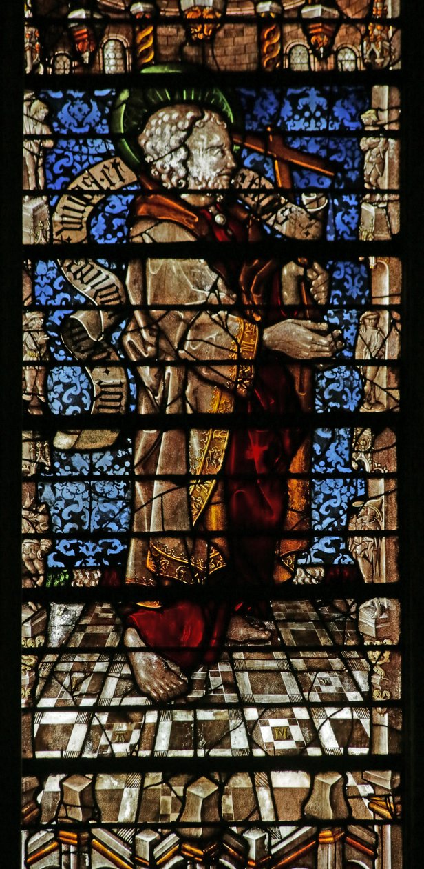 Window depicting the Apostle St Philip with Creed scroll