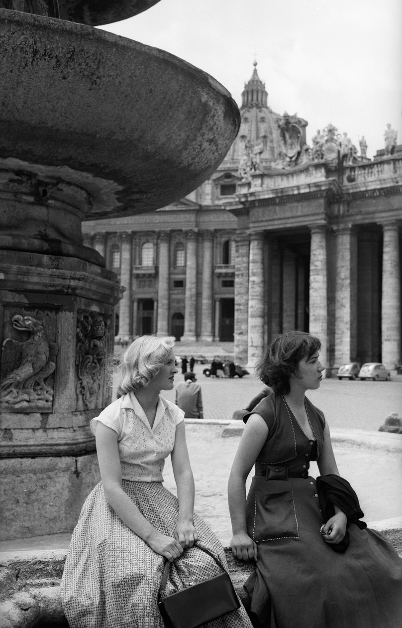 Foreigners in Rome, c.1960 by Vincenzo Balocchi